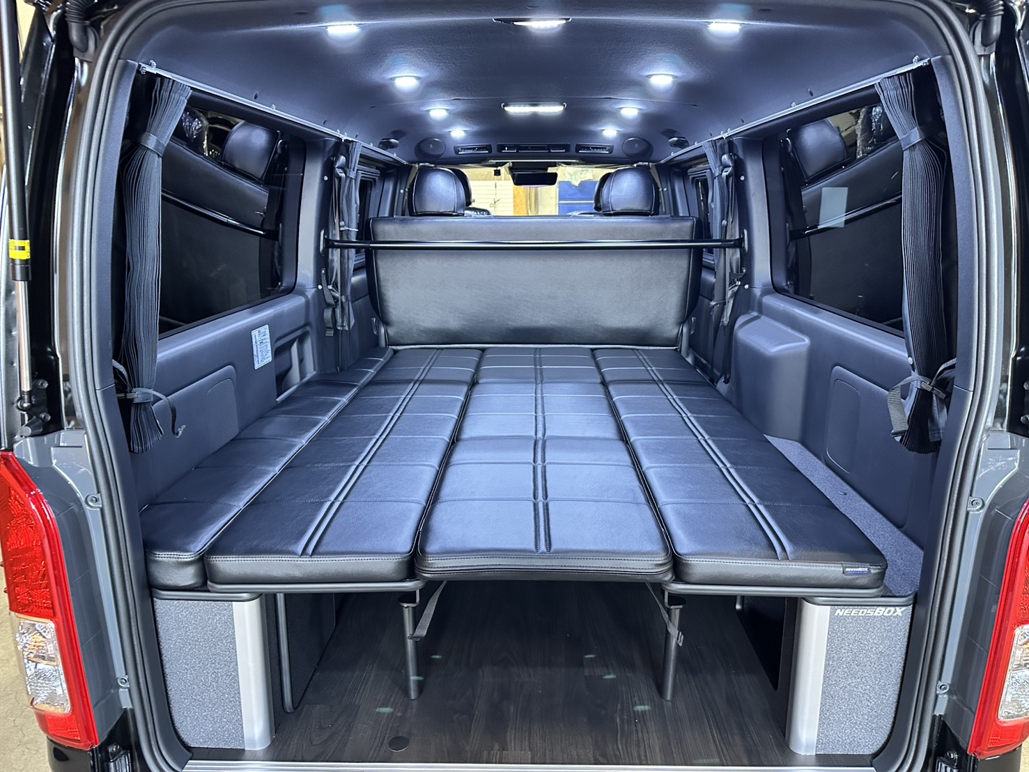 NEEDSBOX P-type2 ハイエースV S-GL DARK PRIMEⅡディーゼル4WD 【N6324】 | トランスポーター専門店 ...